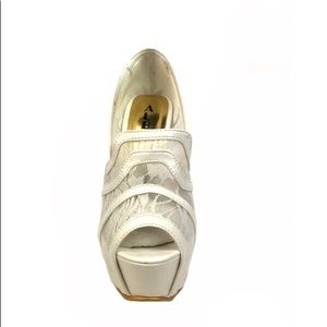 Alba | Shoes | Final Price New Heels And Deals | Poshmark